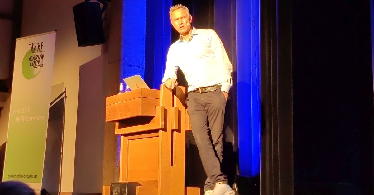 Drei Fragen an Daniele Ganser. - +++freie presse bodensee+++